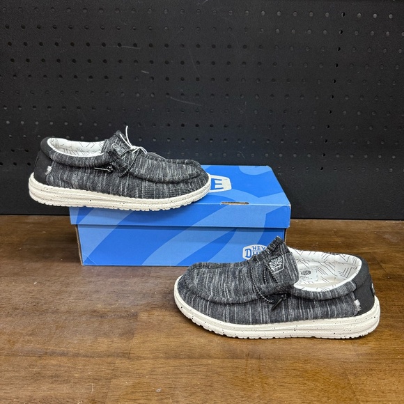 Hey Dude | Shoes | New W Box Youths Hey Dude Wally Stretch Black Grey ...